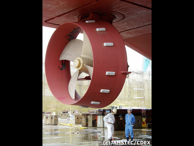 Life on an Oil Rig: Thrusters and more