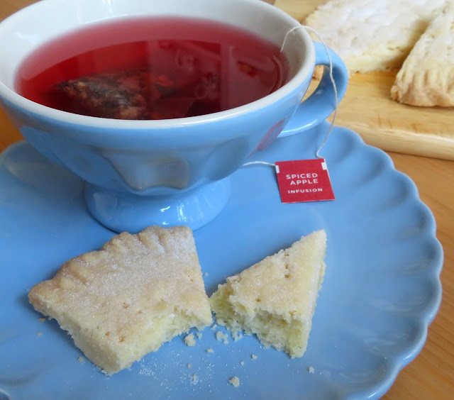 Mary's Perfect Shortbread | The English Kitchen