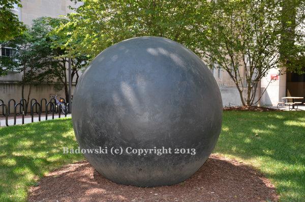 Chicago Public Art: Black Sphere