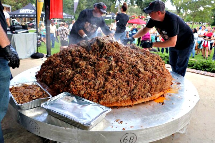National Pulled Pork Day - High Heels & Good Meals