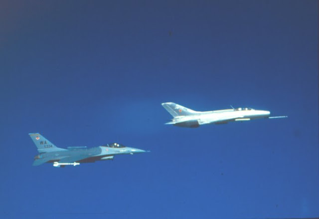 Rusadas: El arte de la guerra (26): Experiencias de Constant Peg