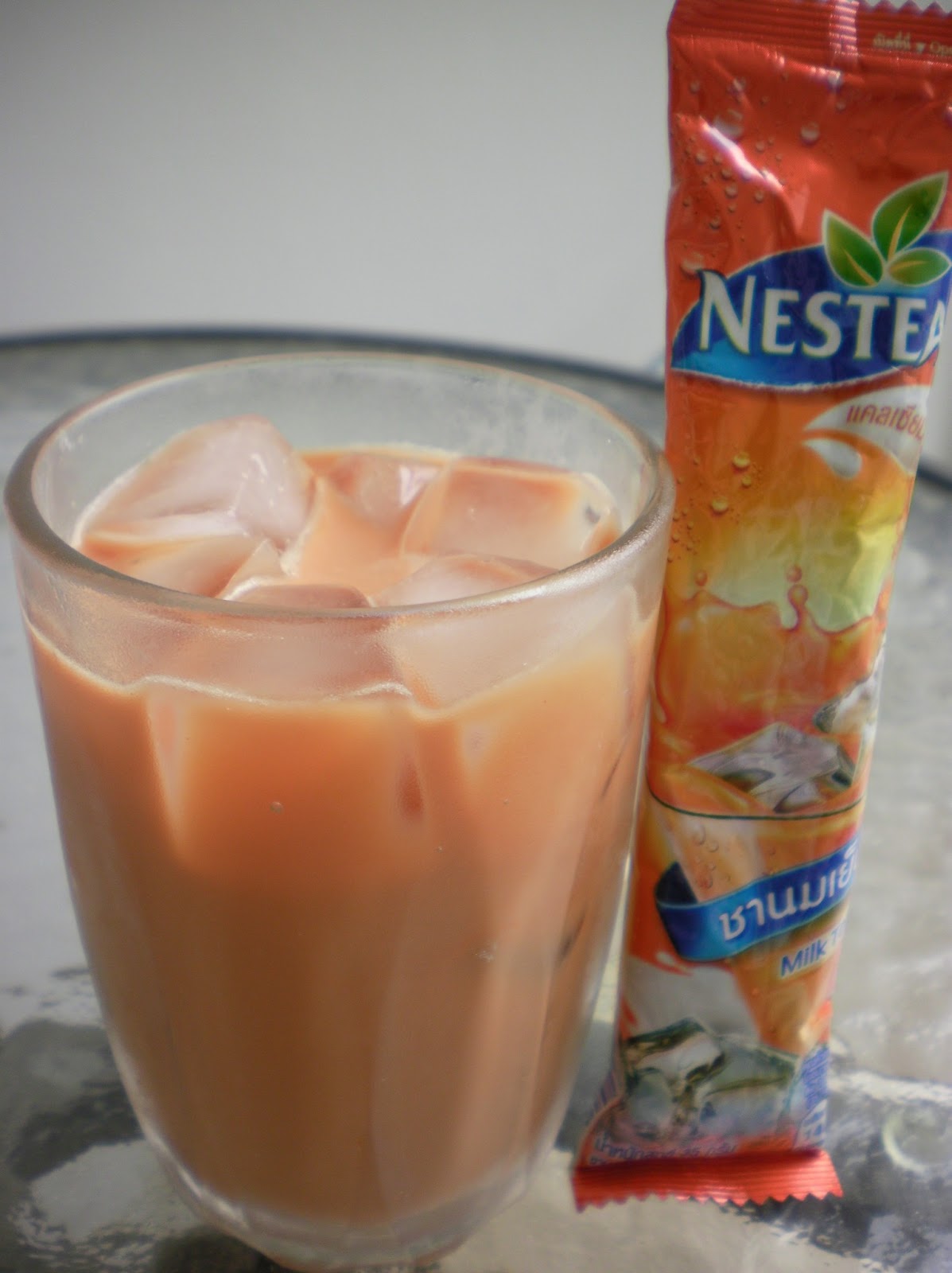 Sasa Daily Stories: Product Review: Nestea Thai Milk Tea