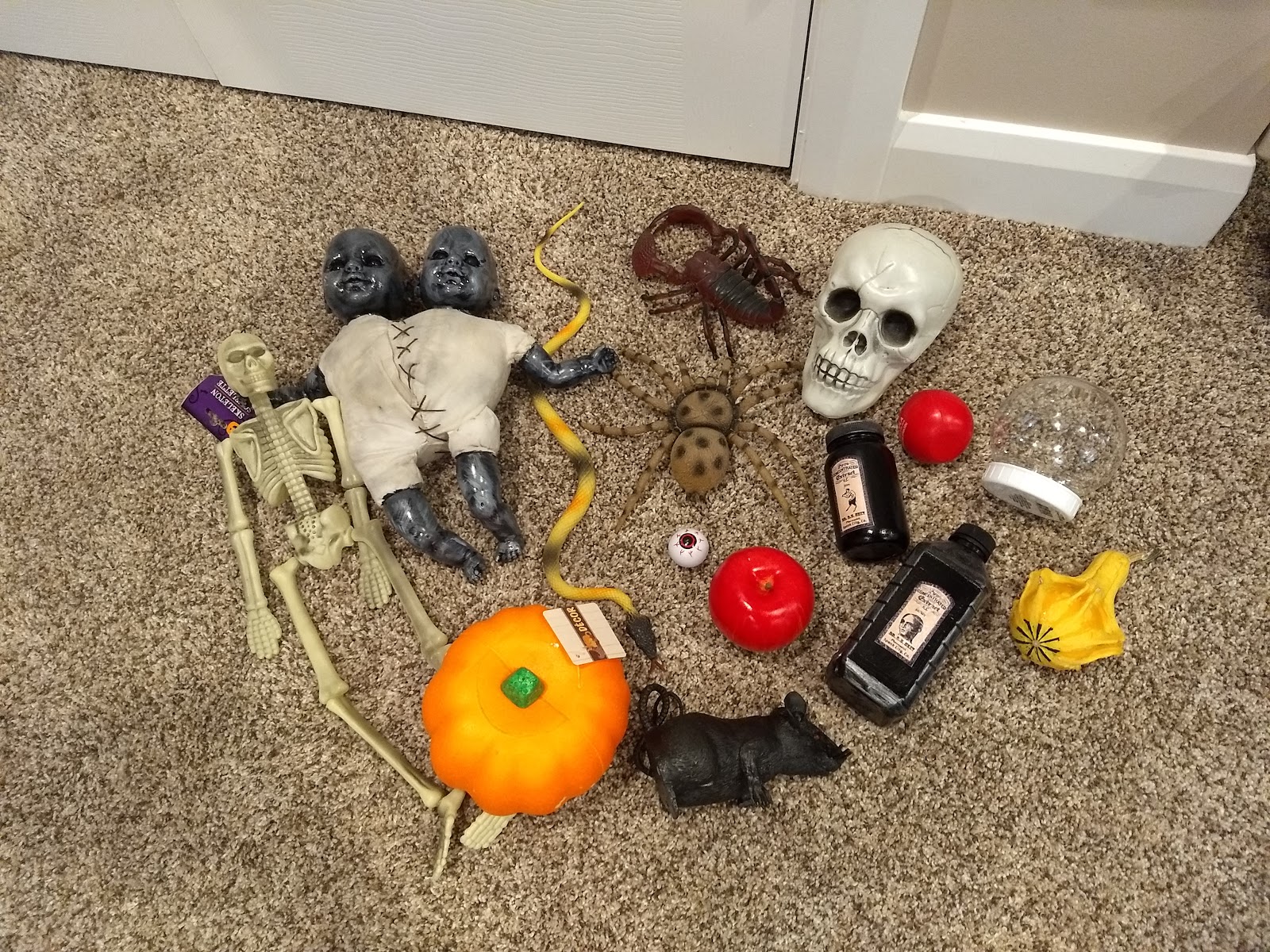 Must Run in the Family: Crypt Keeper's Crypt Halloween Party Game