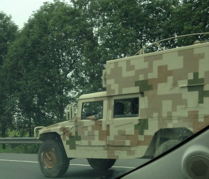 China Defense Blog: Photos of the day: The importance of being GLA