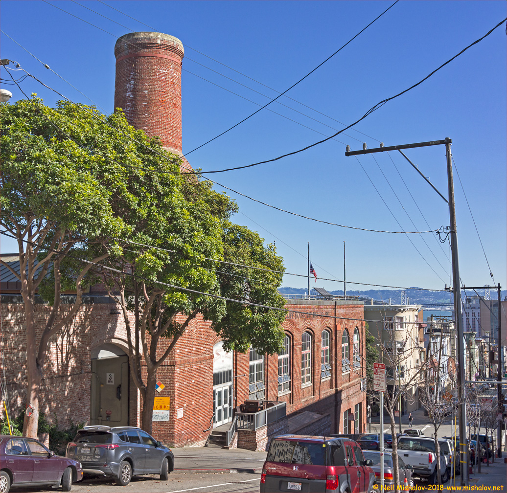San Francisco Bay Area Photo Blog: The last remaining cable car barn in ...