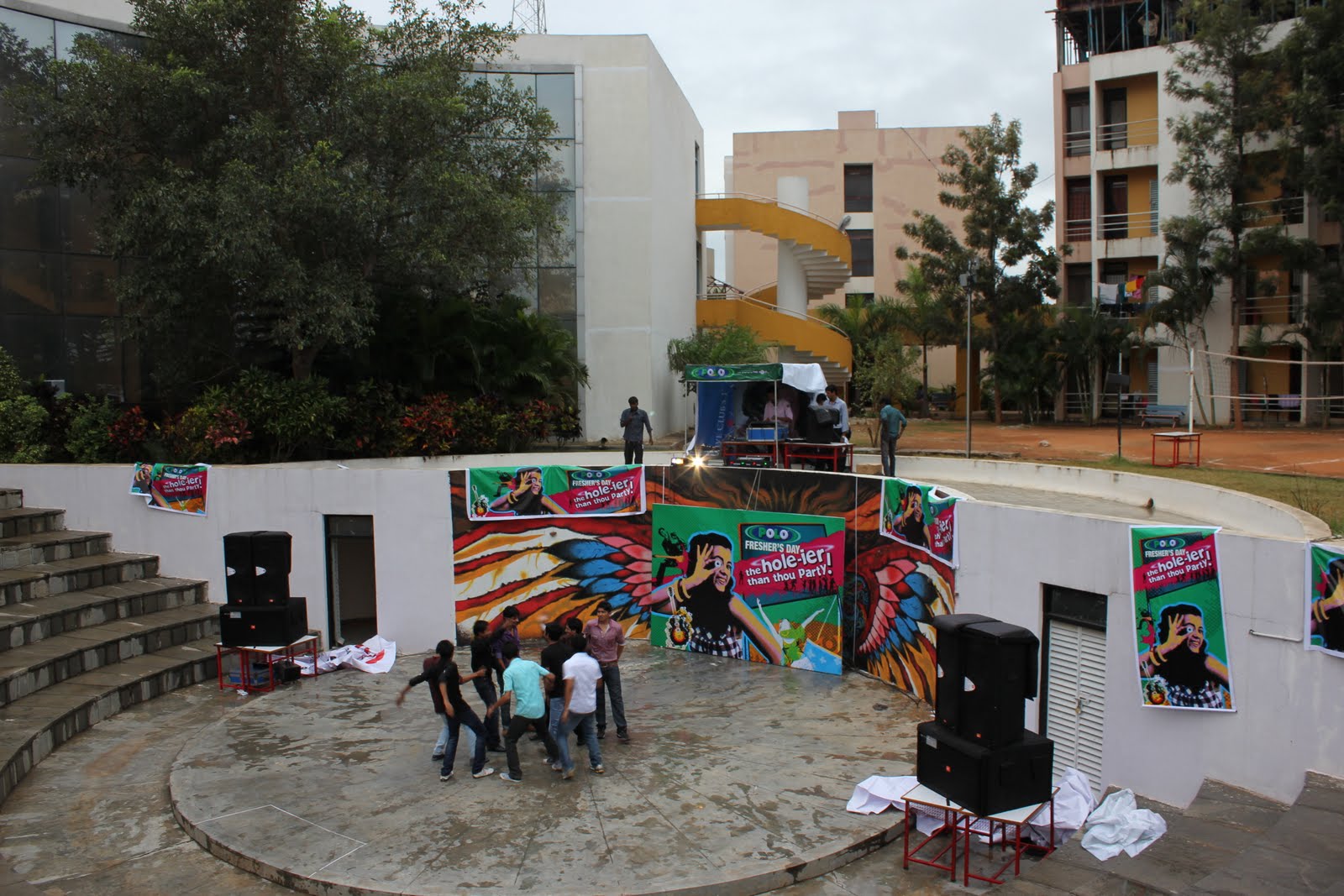 Dj D - Gigs: 3rd Septemer 2010: Freshers DJd @ NIFT Bangalore HSR ...