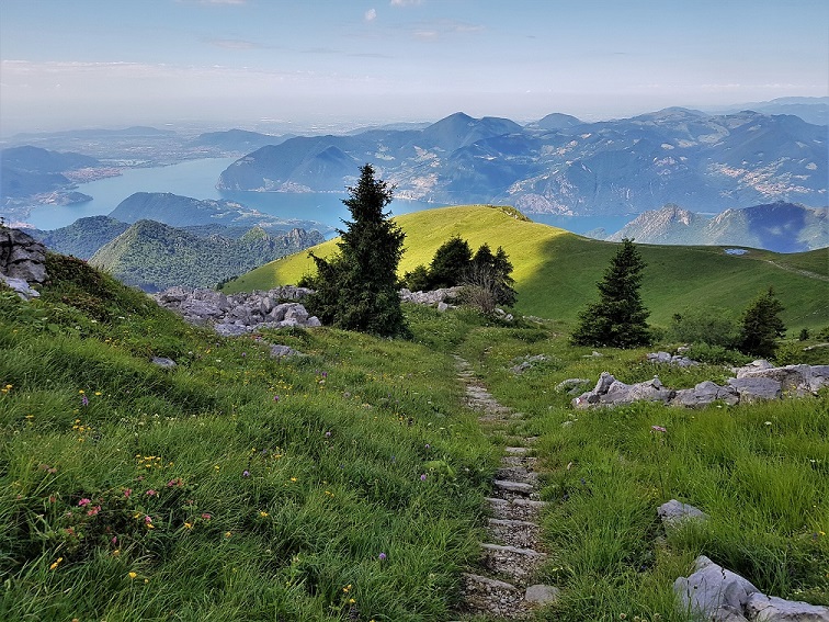 Lago d'Iseo: 10 sentieri panoramici da non perdere!