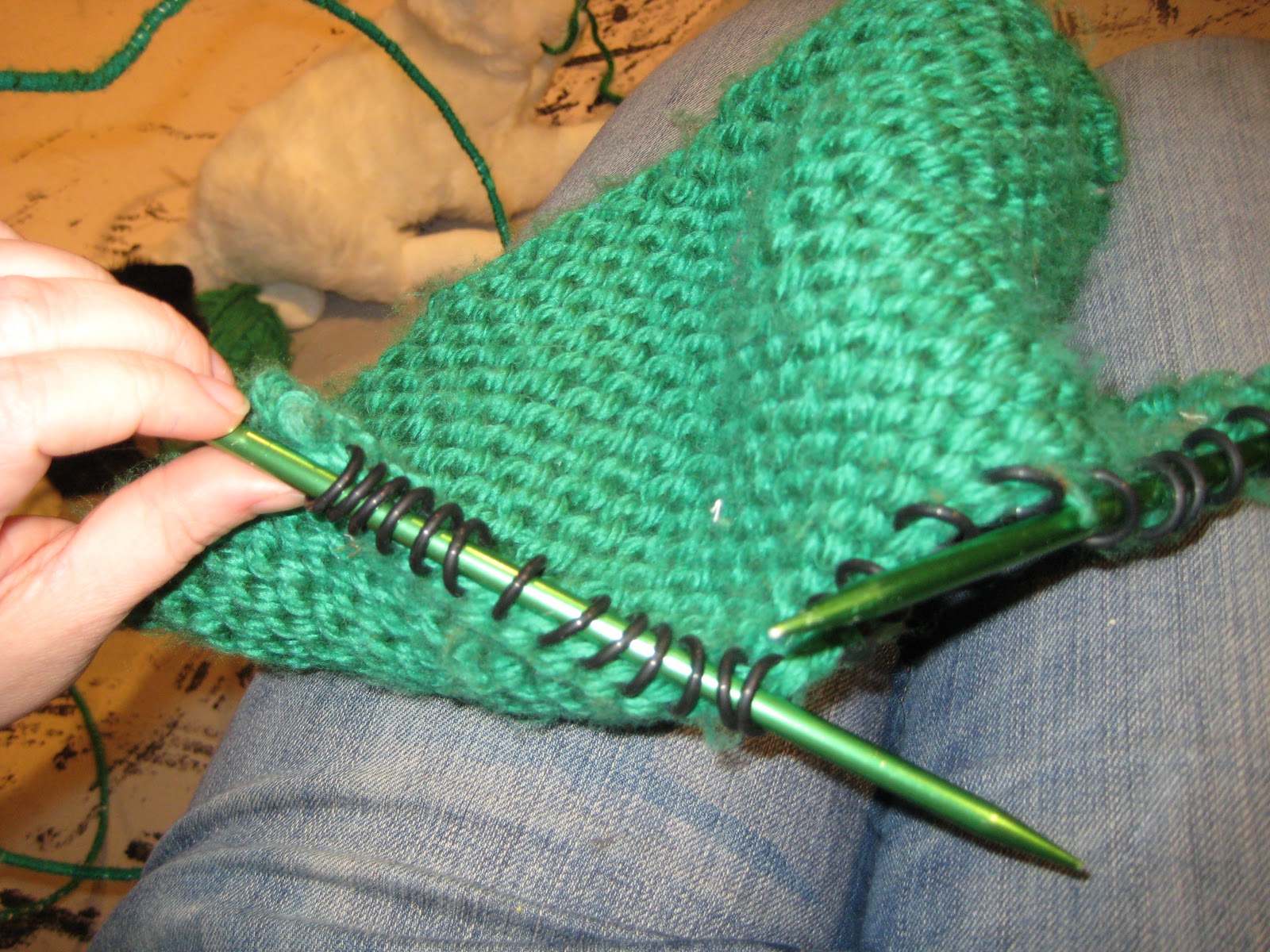 Theatre Projects: reusable knitting