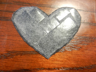 Rifles and Ruffles: DIY (no-sew) Heart Knee Patch Pants