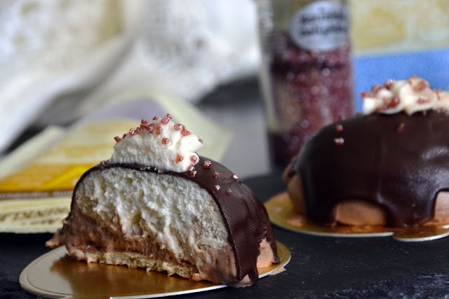 Con DeLight עם תענוג - אוכל, טיולים ועוד: Impressive chocolate mousse domes