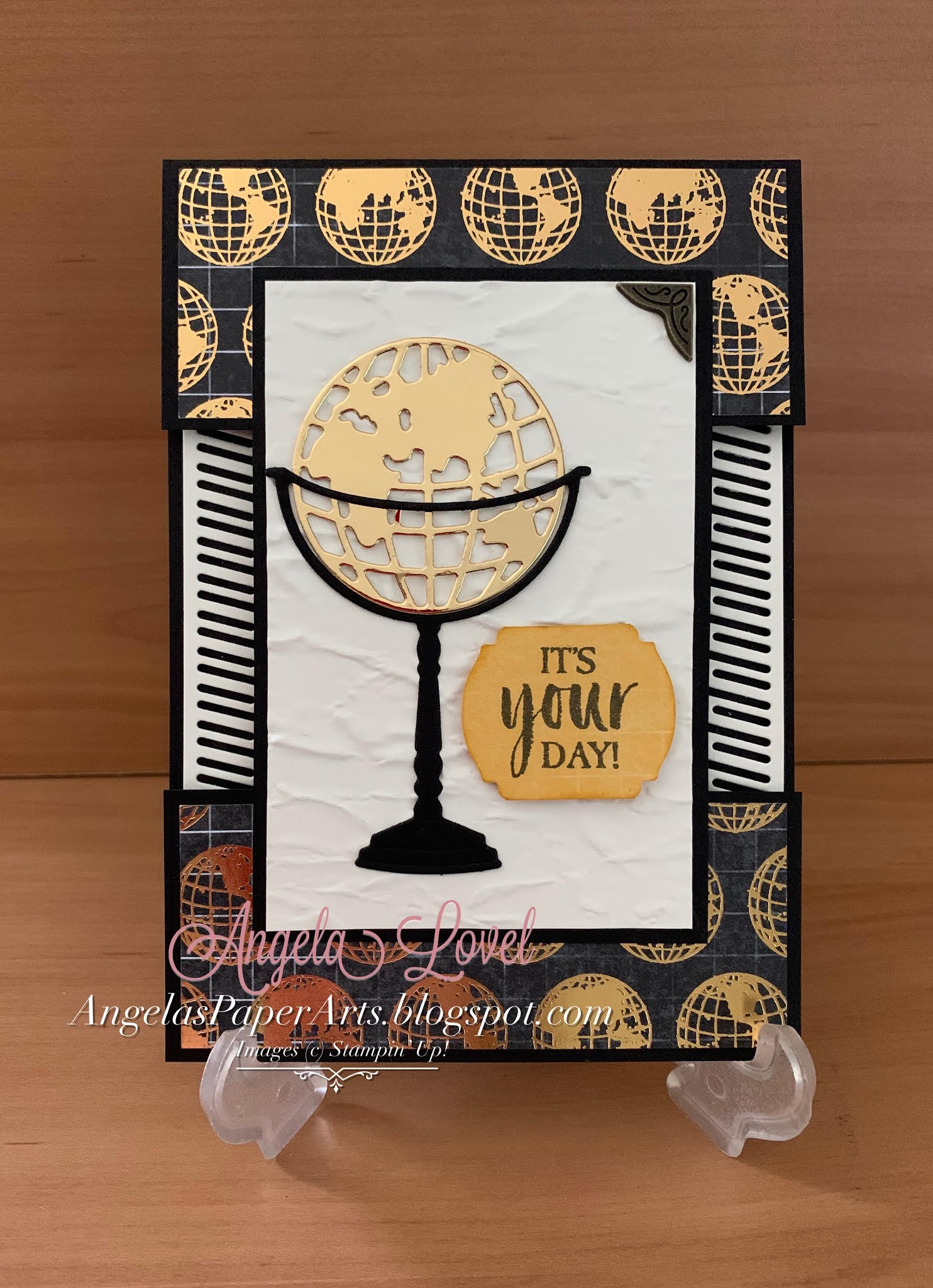 Angela's PaperArts: World of Good centre split panel card