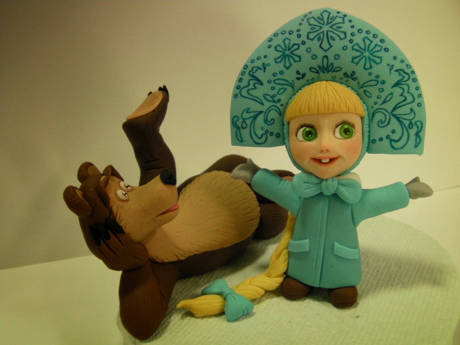 Studio "FONDANT DESIGN ANA" - Figurice za torte (fondant figures): Masa ...