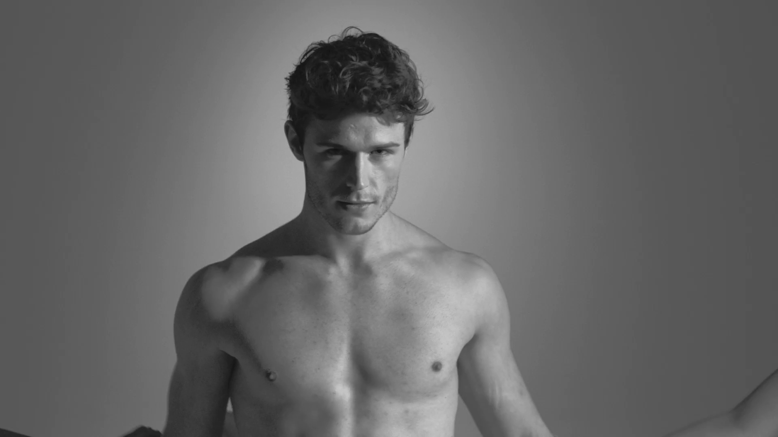 Hollyoaks off the Charts: Callum Kerr in Narcissus