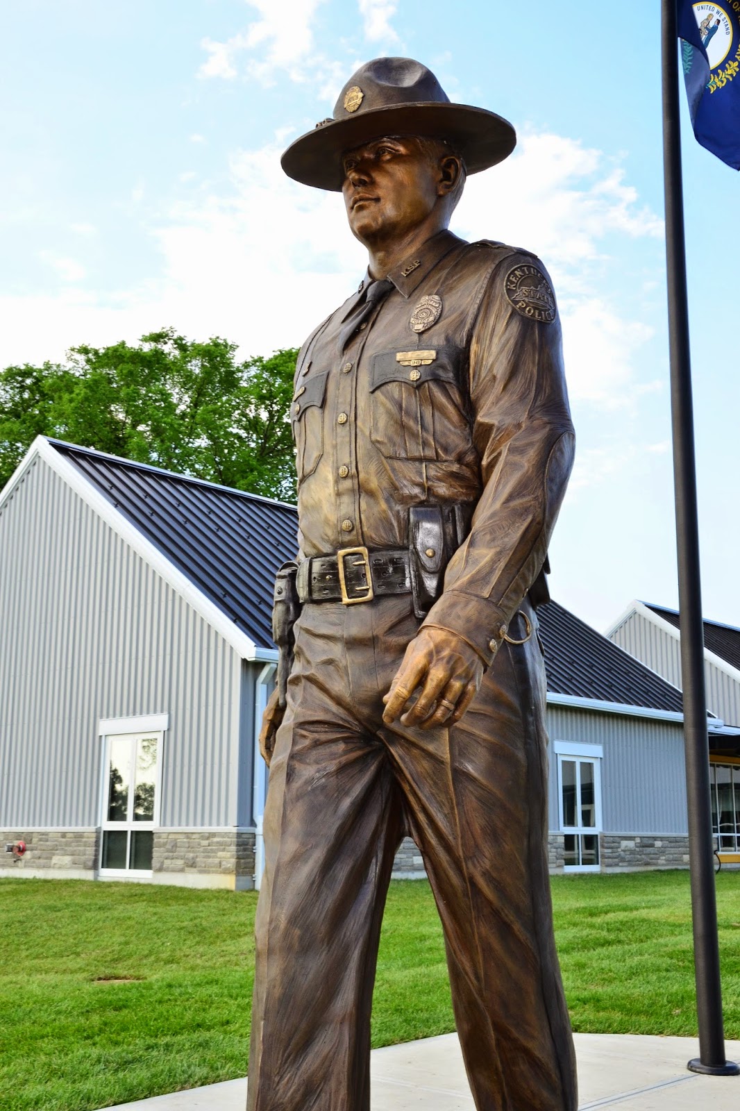 Did You Know That?: 'THE TROOPER' MONUMENT IS UNVEILED!