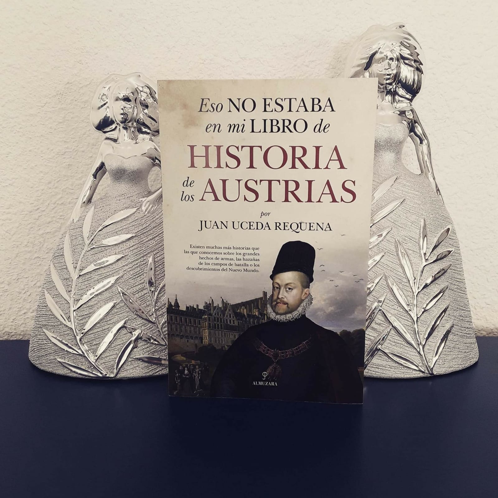 Atrapada en unas hojas de papel: Eso no estaba en mi libro de historia ...