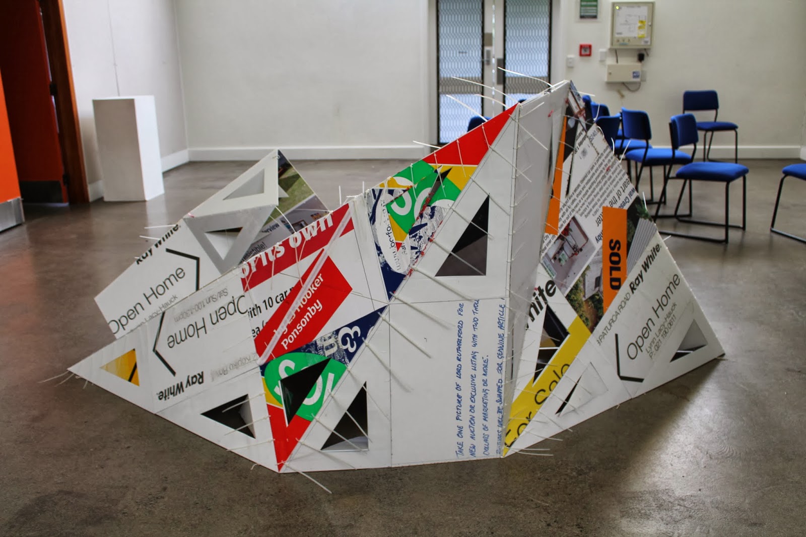 Festa 2013 - First year Interior Design Unitec: 1:1 Corflute Model ...