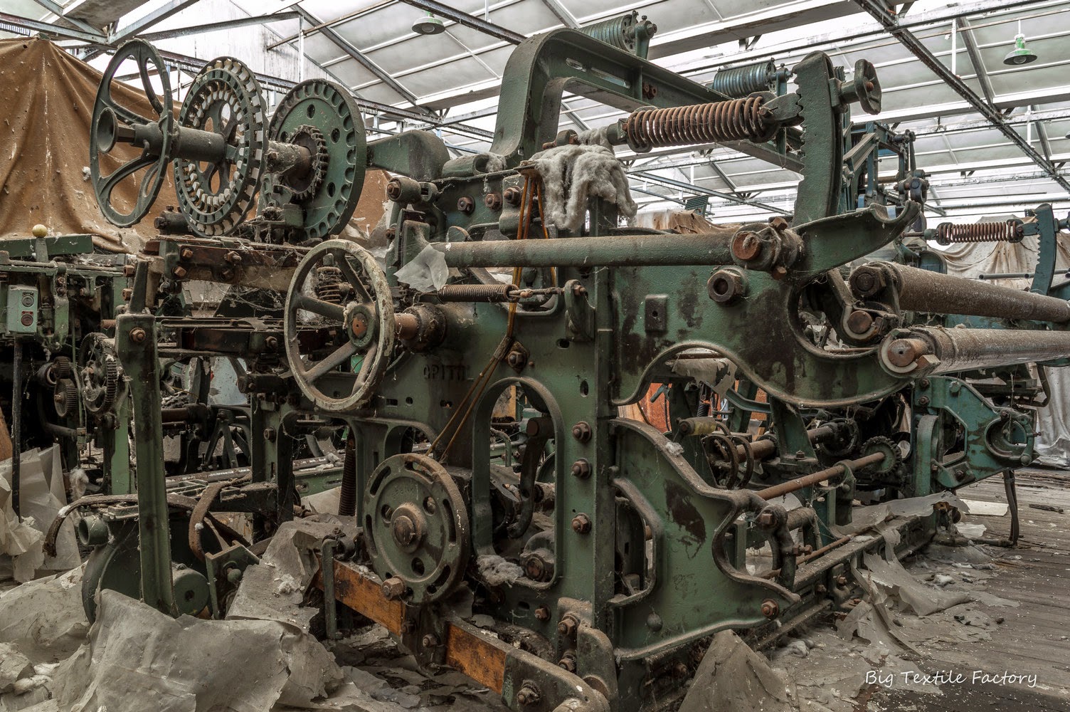 Brisbane Urbex: The Big Abandoned Textitle Factory - A Brisbane Urbex ...