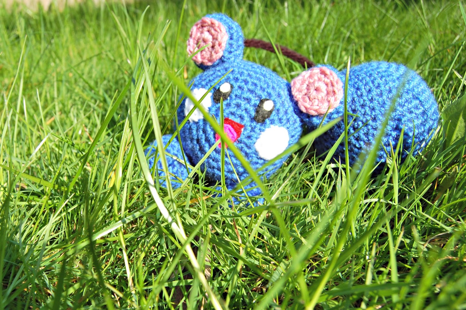 the geeky knitter: amigurumi azurill - free crochet pattern