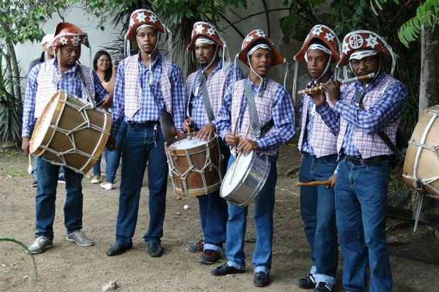 Escola Municipal Barão de Itacurussá: CONJUNTOS INSTRUMENTAIS - “A ...