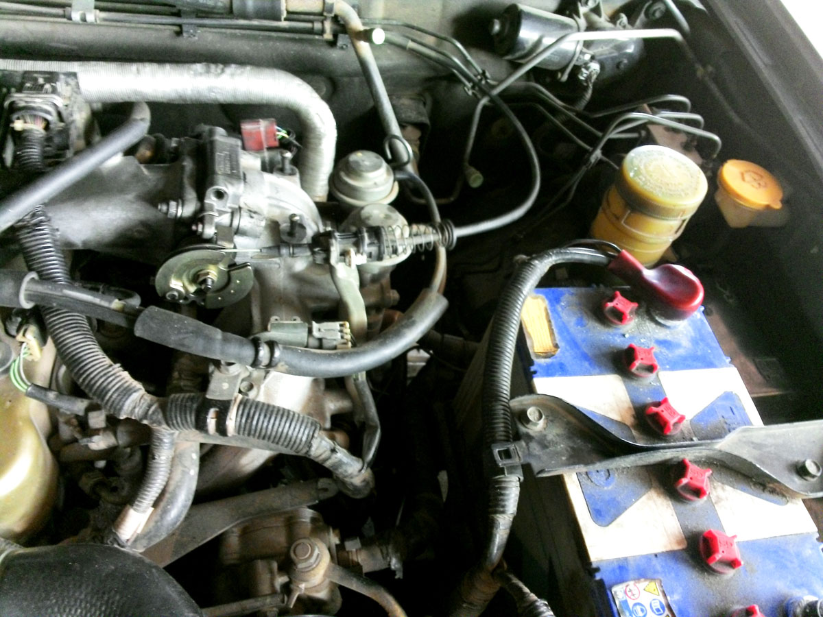 TECHNIC AUTO CAR: ISUZU 4JH1 D-MAX (Engine Room)