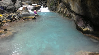 TRAVEL: Nomadic Traveling : Why Sulfur River is Worth the Climb