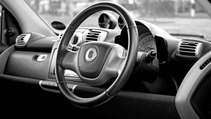 Welcome to AutofactorNG Blog.: 5 Causes of Steering Wheel Hard to Turn