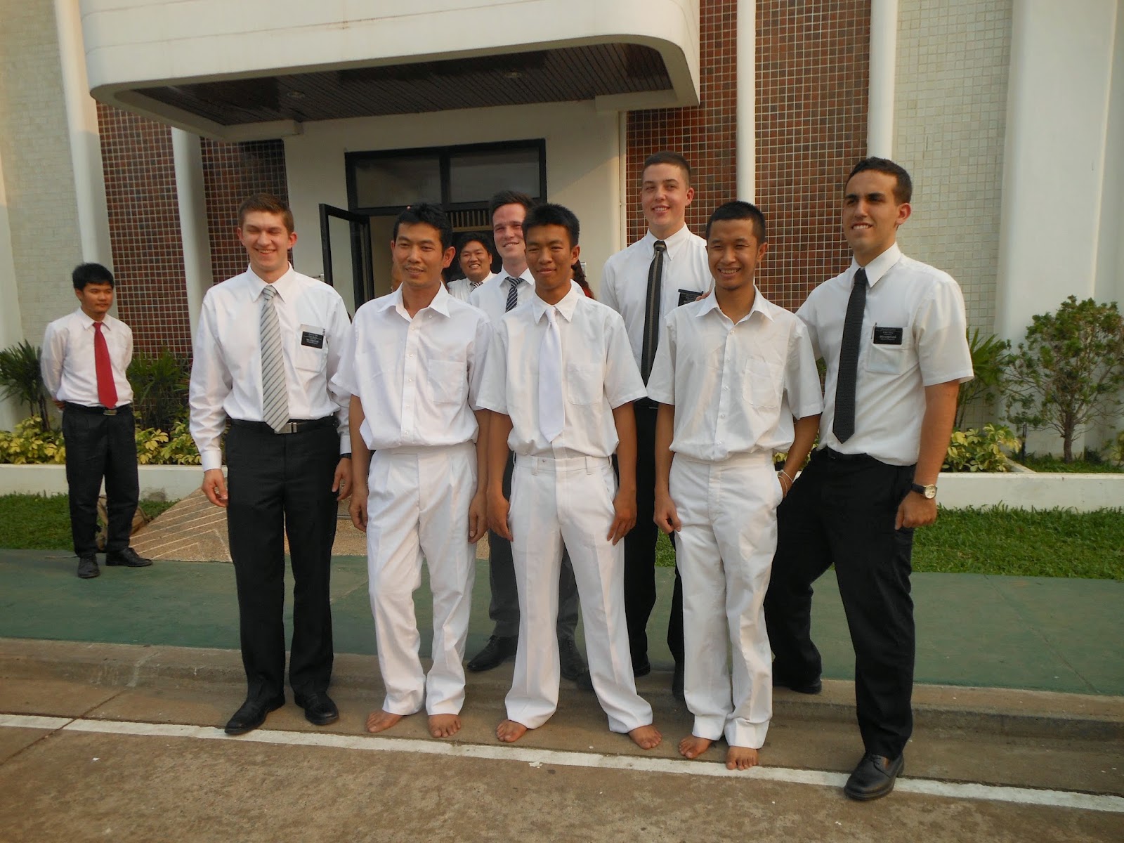 ...Unto The Ends Of The Earth