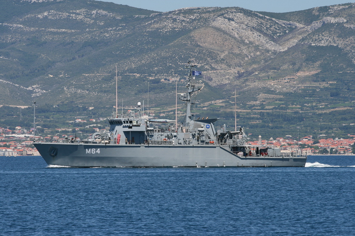 ΣΟΚ ΣΤΟ ΠΟΛΕΜΙΚΟ ΝΑΥΤΙΚΟ...!!! ΜΕΣΑ ΣΤΟ ΝΑΡΚΟΘΗΡΕΥΤΙΚΟ "ΚΑΛΛΙΣΤΩ ...