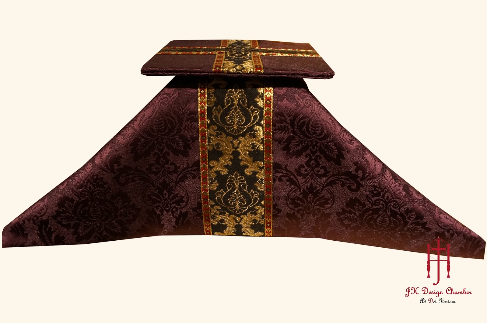 Chalice Veil and Burse (Pelican Set)