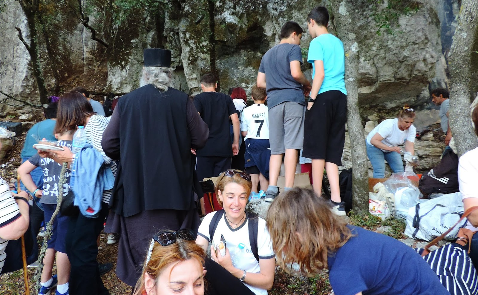 North Ithaca: ΕΣΠΕΡΙΝΟΣ ΣΤΟΝ ΑΗ ΝΙΚΟΛΑ ΣΤΗ ΜΟΥΧΛΑ
