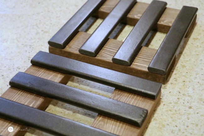 How to make a DIY Trivet | My Love 2 Create