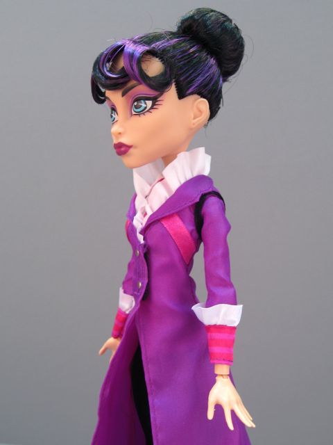 Monster High "Headless Headmistress Bloodgood" | The Toy Box Philosopher