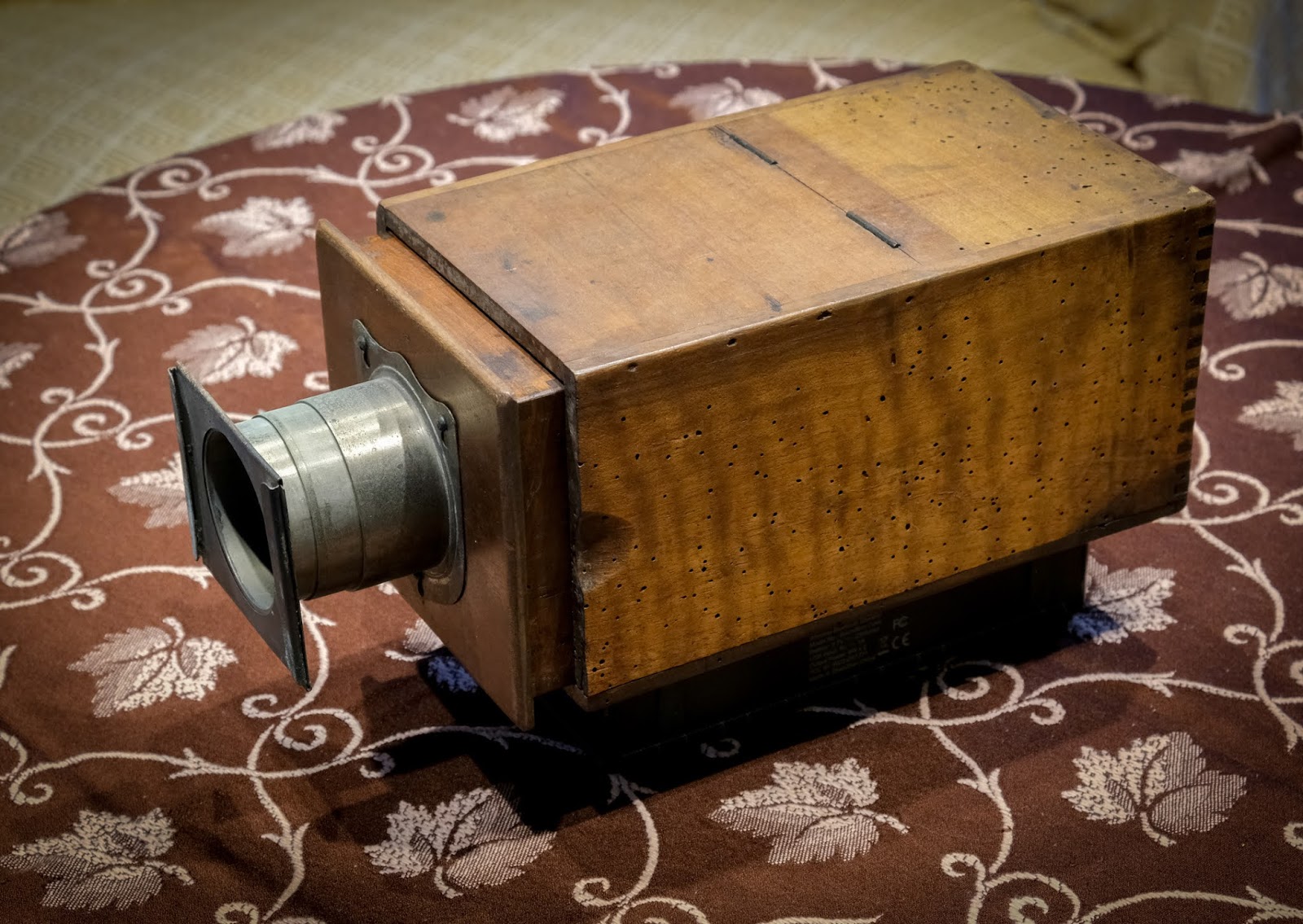 Le premier appareil photographique couleur