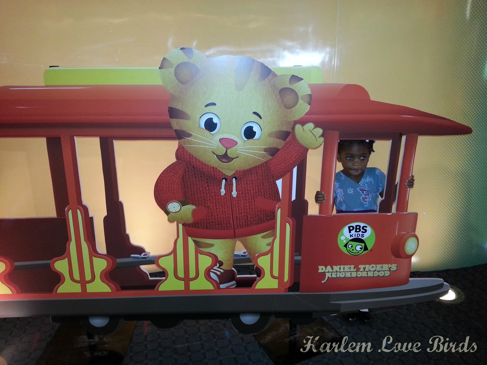 Harlem Lovebirds: A Date with Daniel Tiger