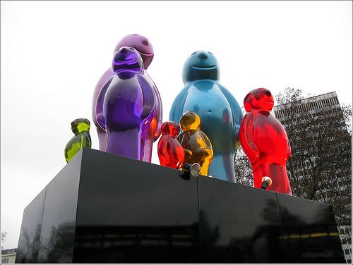 Ioana Spangenberg: Starch, and the Jelly People