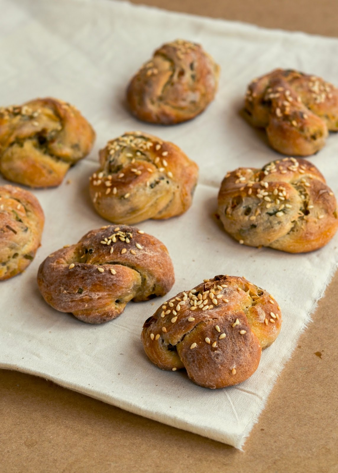 Really, you are related?/-/ Sourdough Shallot bread knots | The ...