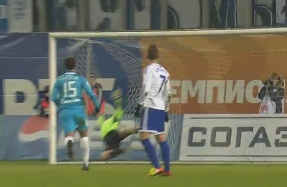 Goal of the day: Szabolcs Huszti (Zenit) vs Dynamo Moscow | inside ...
