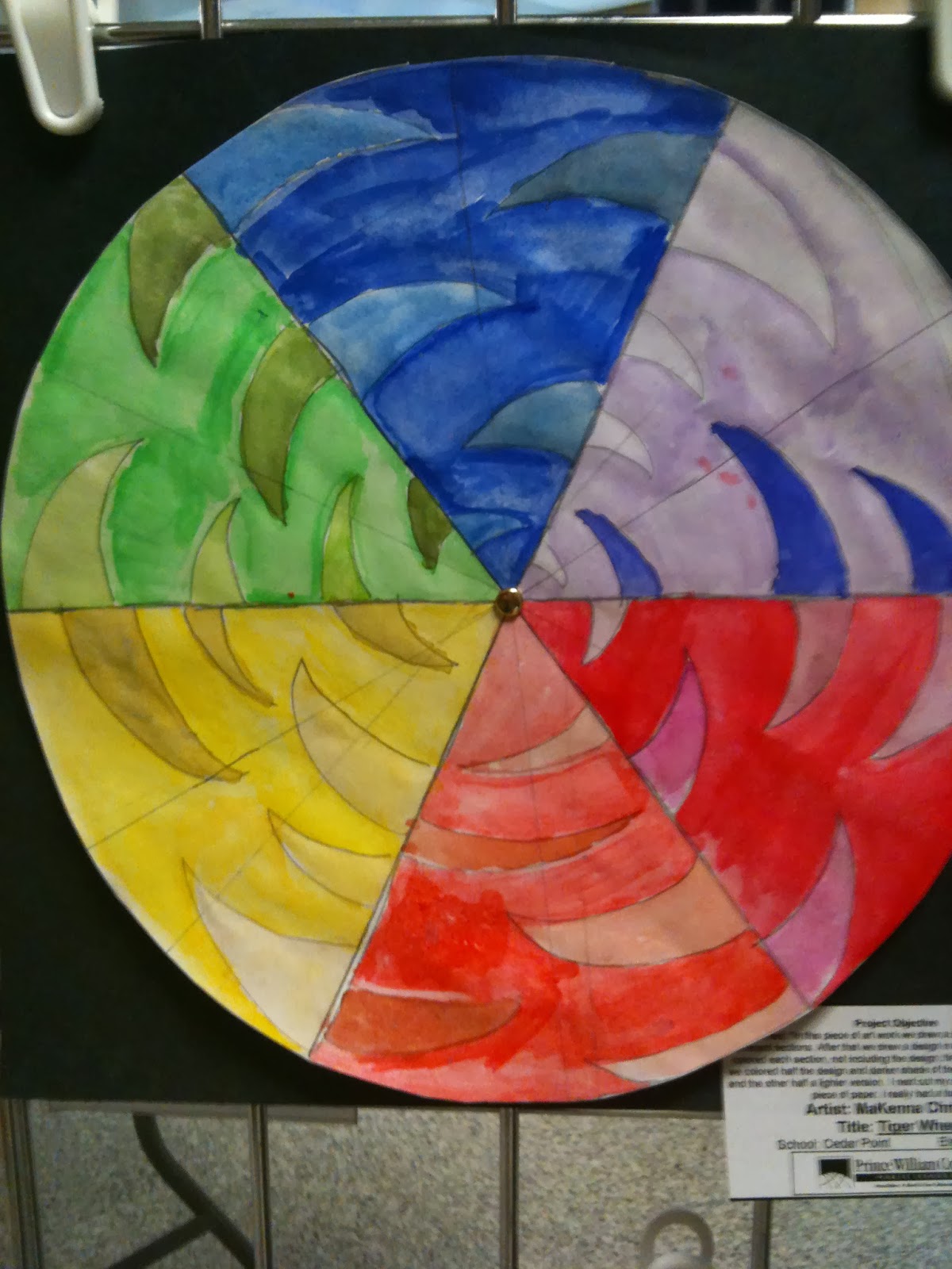 Art Room Blog: 5th grade color wheels...... and Value changes!