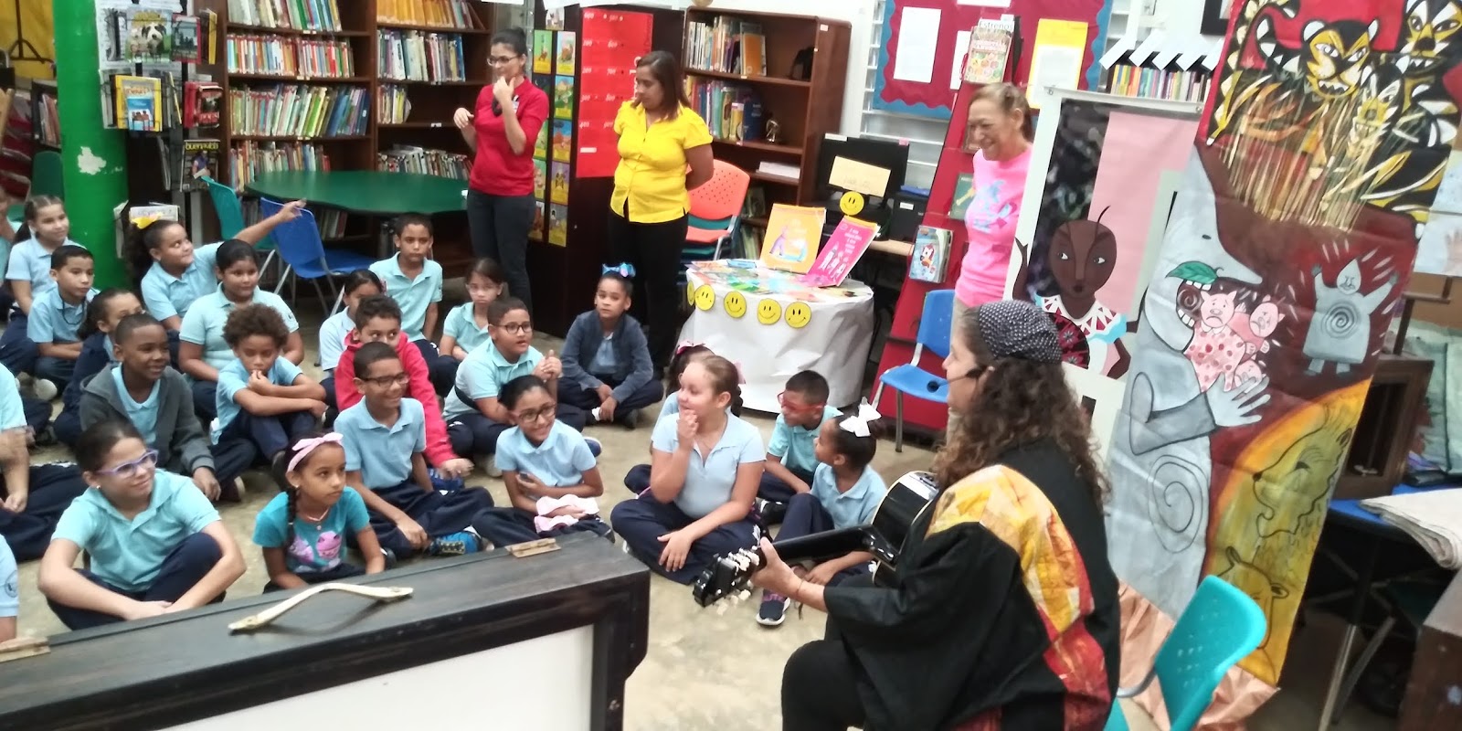 Biblioteca Ana Vizcarrondo de Túa: María Chuzema nos visita