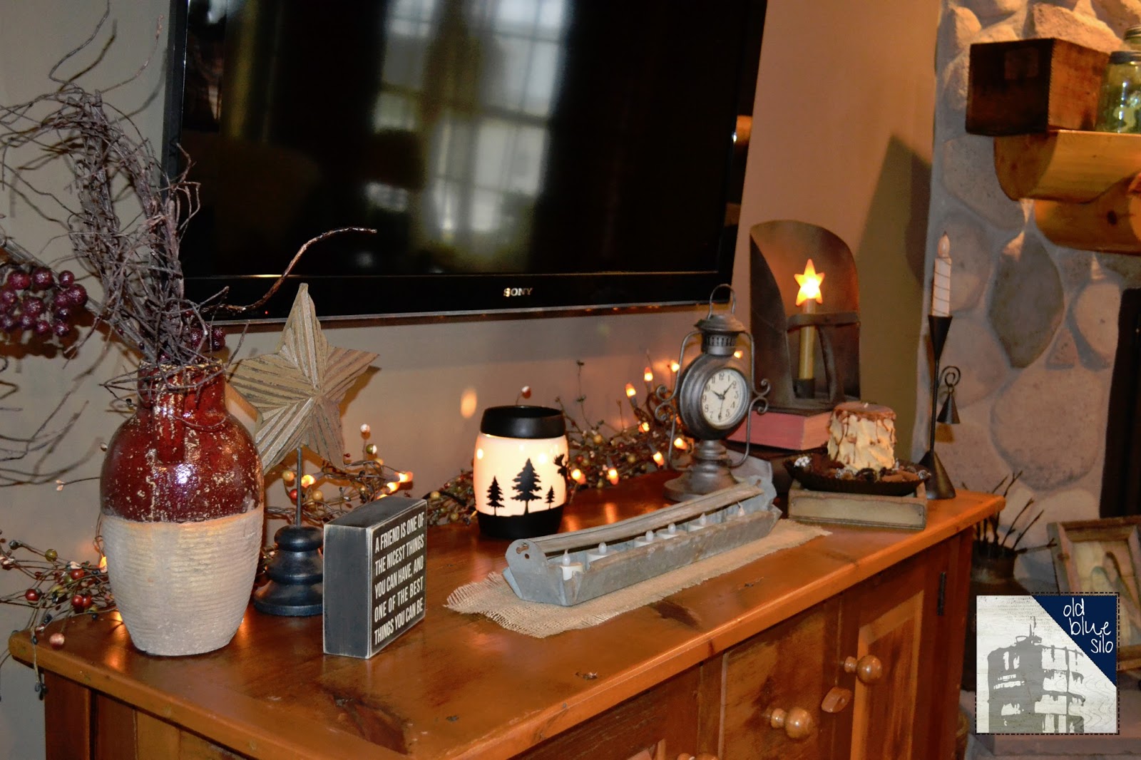 Old Blue Silo: electronic clutter