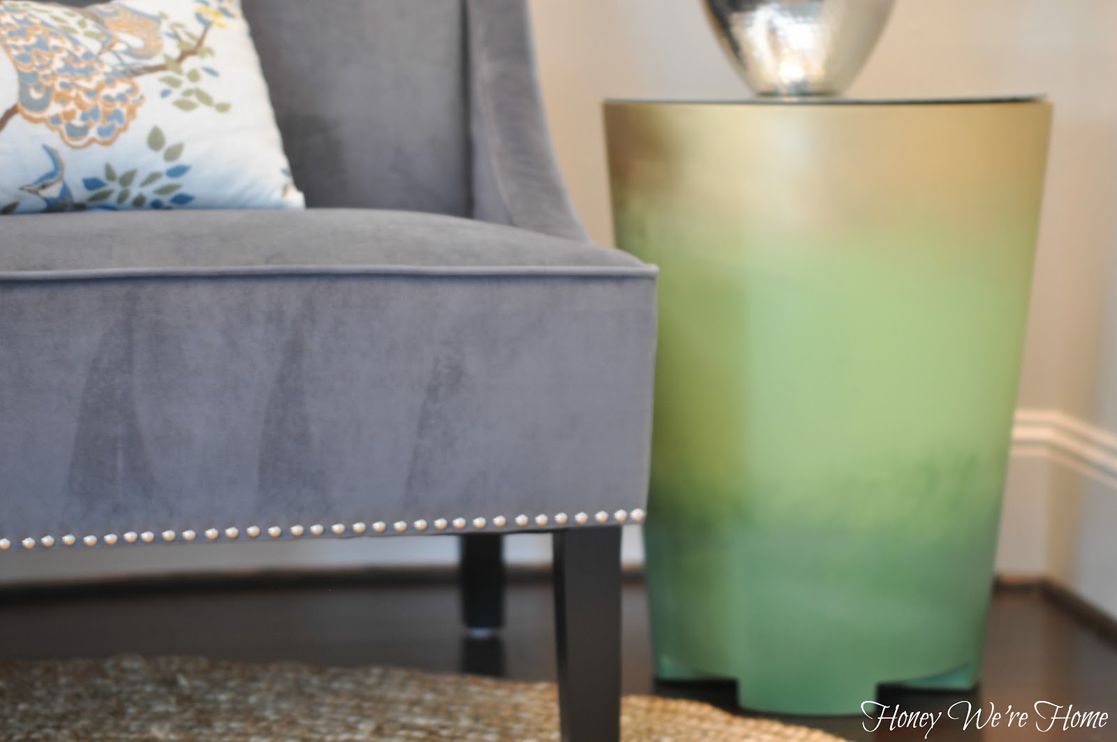 hayillustration: DIY (Ombre Side Table)