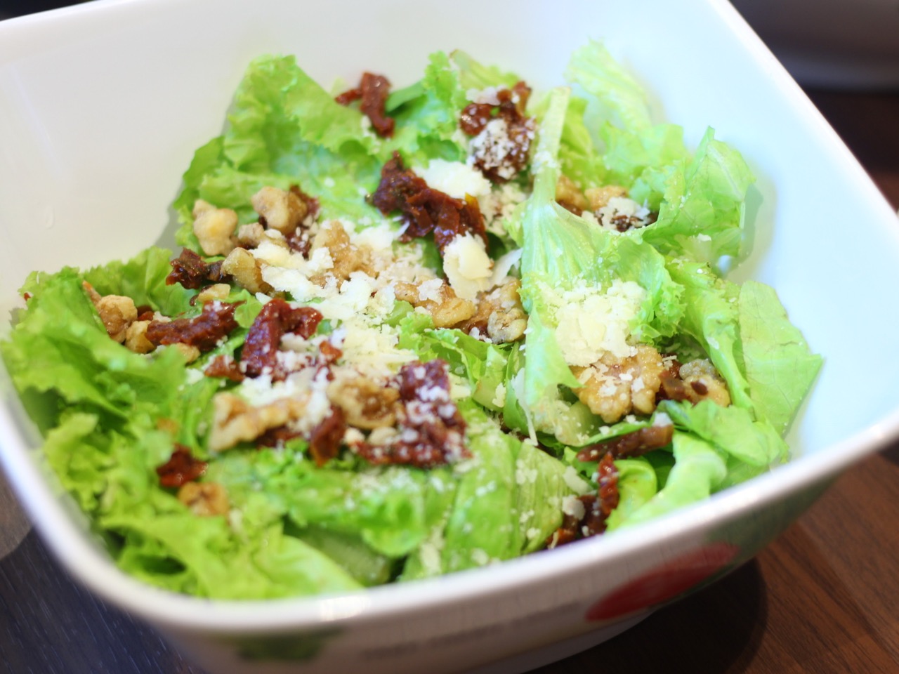 Go Healthy with Go! Salads - Gastronomida