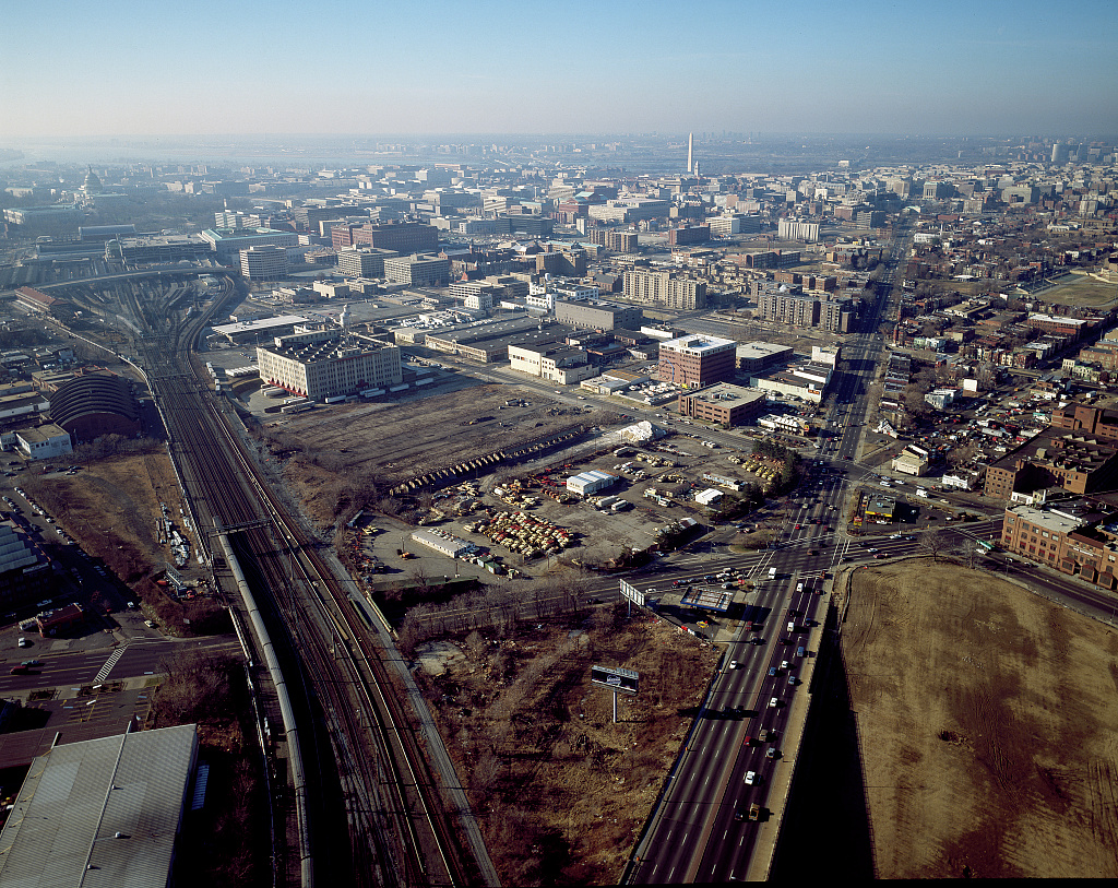 Towns and Nature: Washington, DC: Tower K and Union Station