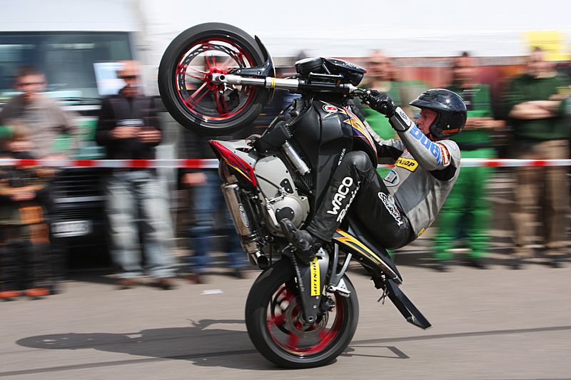 Stunt Motos !: El Stunt Se Basa En Las Acrobacias Que Pueda Alcanzar ...