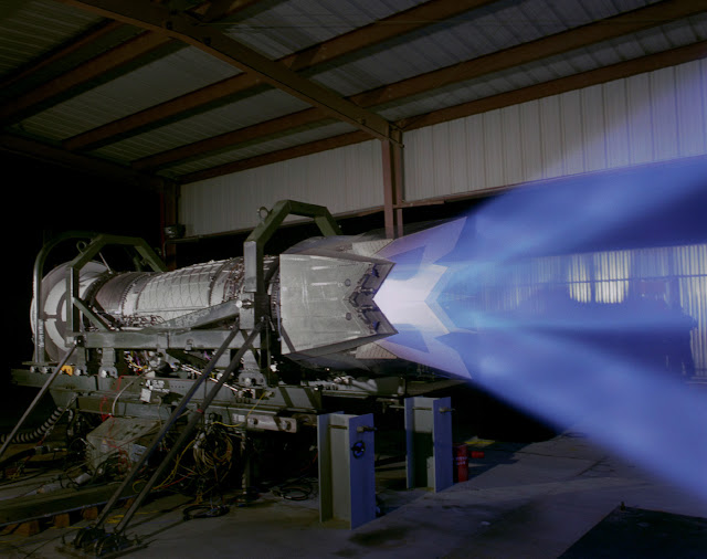 SI VIS PACEM, PARA BELLUM: Il Pratt & Whitney F119-PW-100 dell'F-22 Raptor