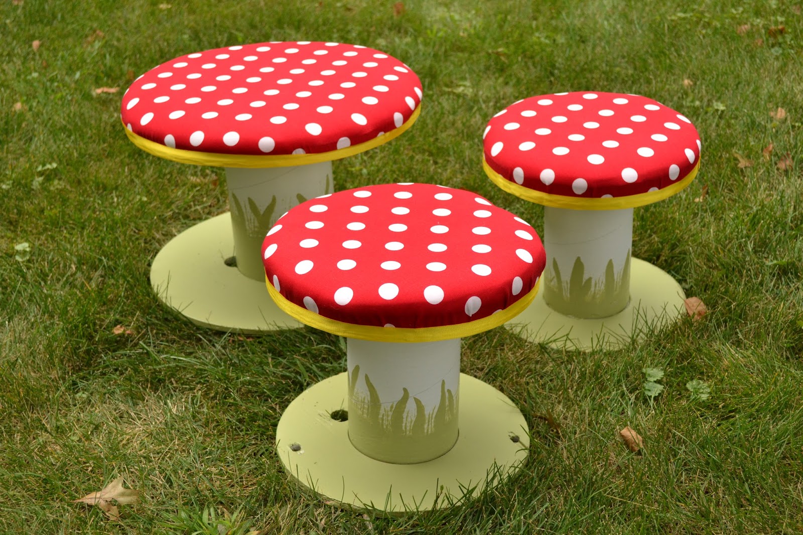 Hatchlings & Hens: Fun-gi Stool