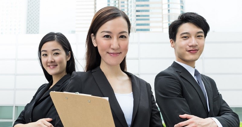 Menjadi Sekretaris Profesional