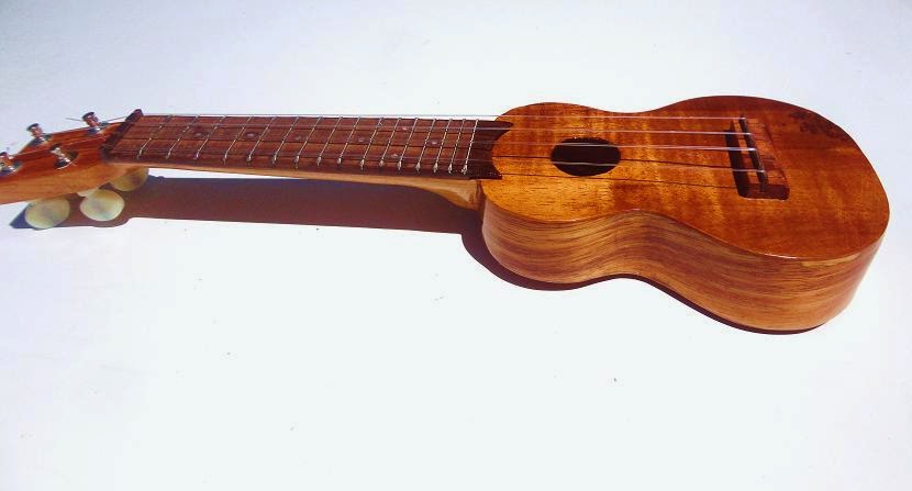 Tiwi Mini Ukuleles: Jamie's Koa pocket ukulele
