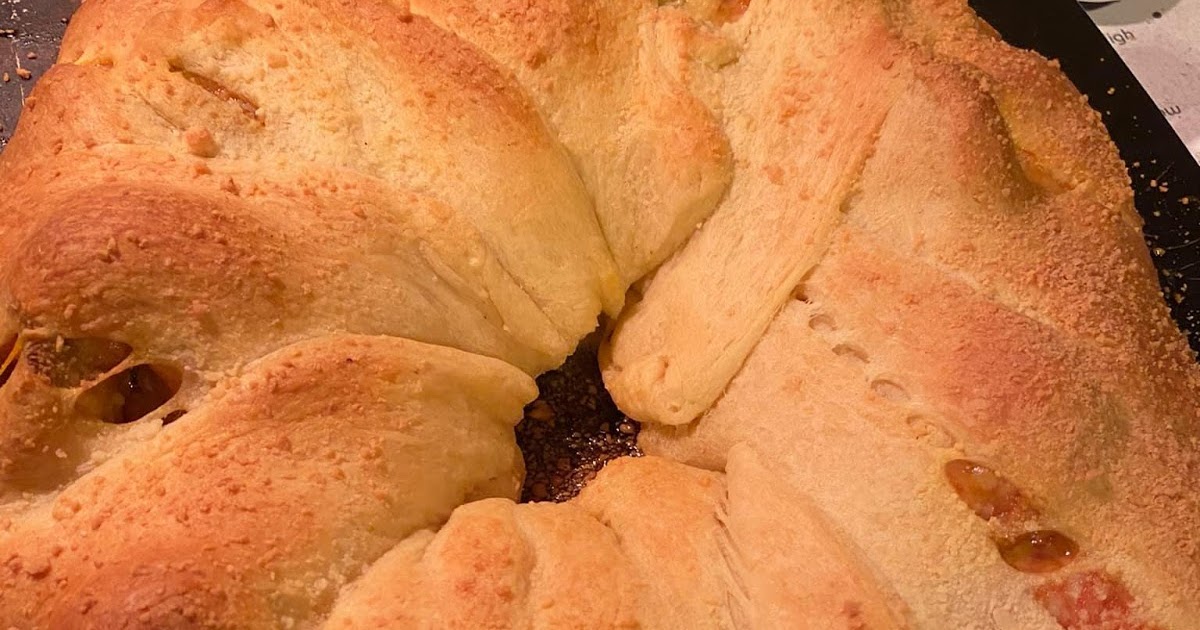 Diana's Recipe Corner: Italian Meatball-Stuffed Crescent Ring