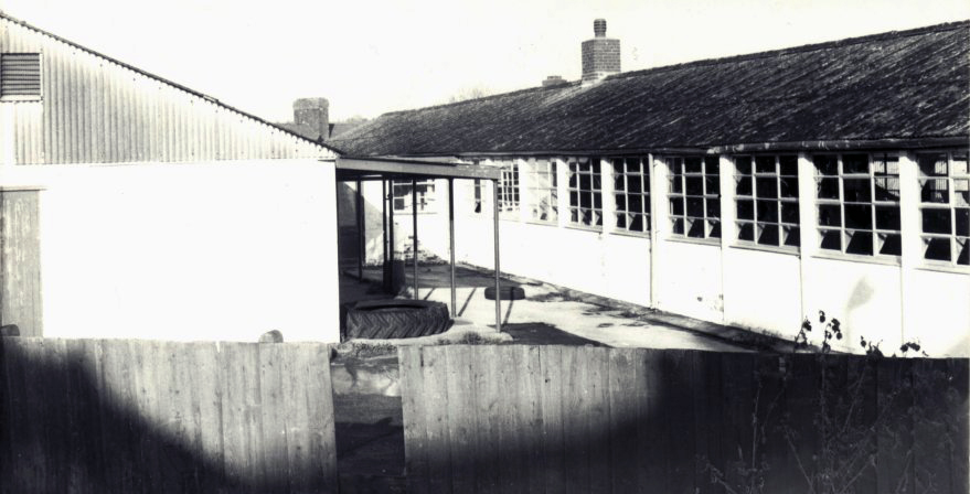 HORSA huts vs Horsa huts